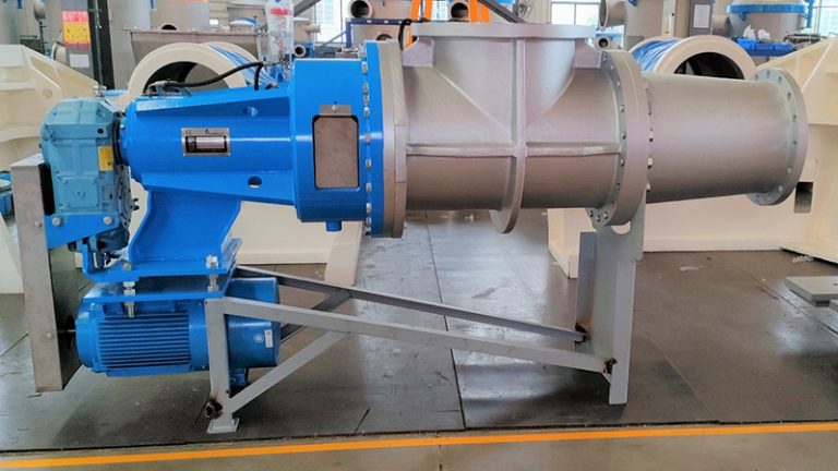 Side Feeding Screw - Yunda Paper Machinery